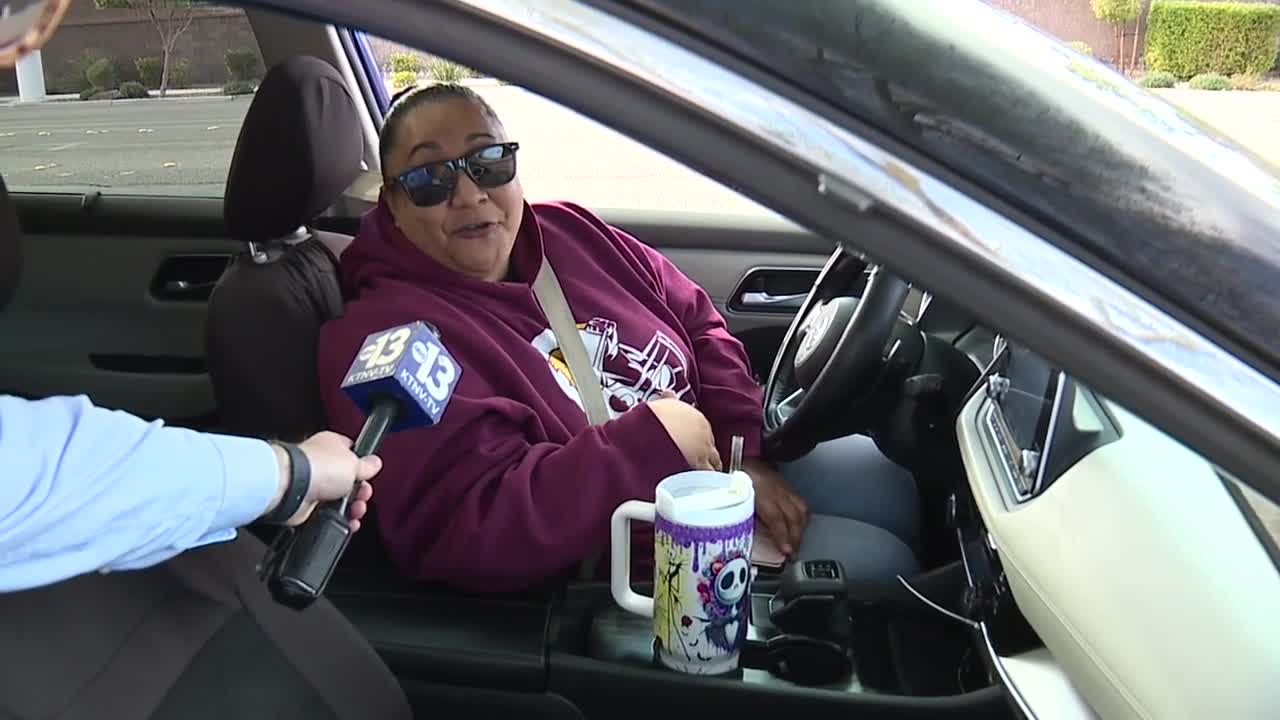 Long lines at school pick-up lead viewers to ask why 'no parking' zones ...