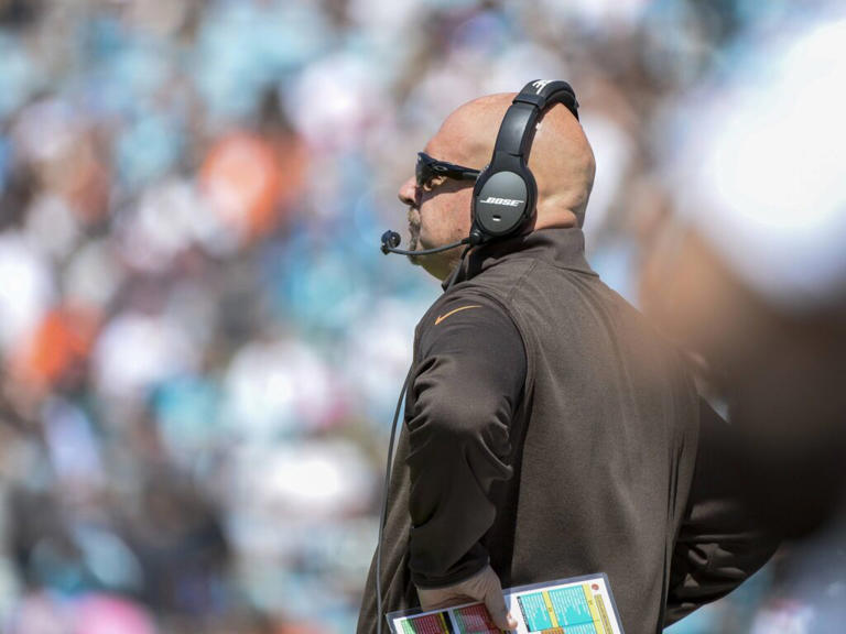 Ex-Browns head coach drops massive career update as O’Connell reveals ...