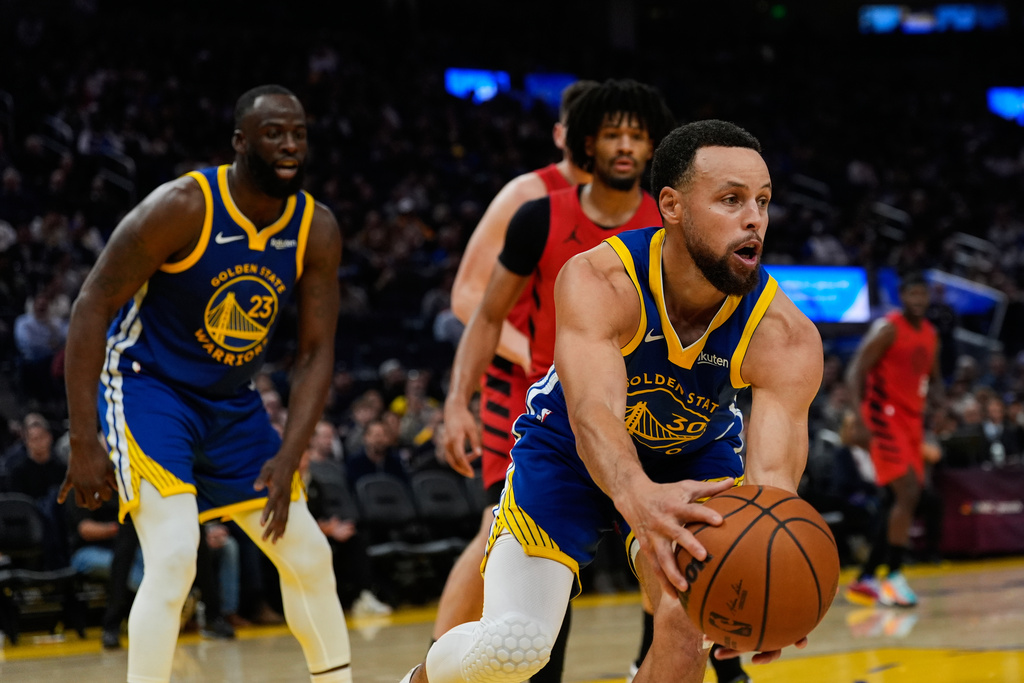 Butler scores 16, Curry dishes 11 assists as Warriors run away from ...