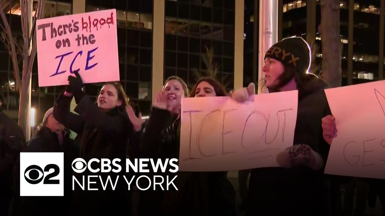 Rally held for NJ teenager detained by ICE