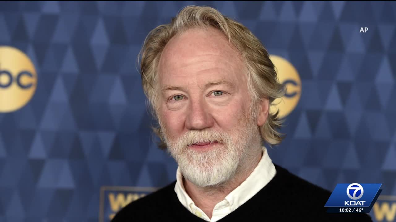 Timothy Busfield attorney 'quite upset' with APD's handling of arrest ...