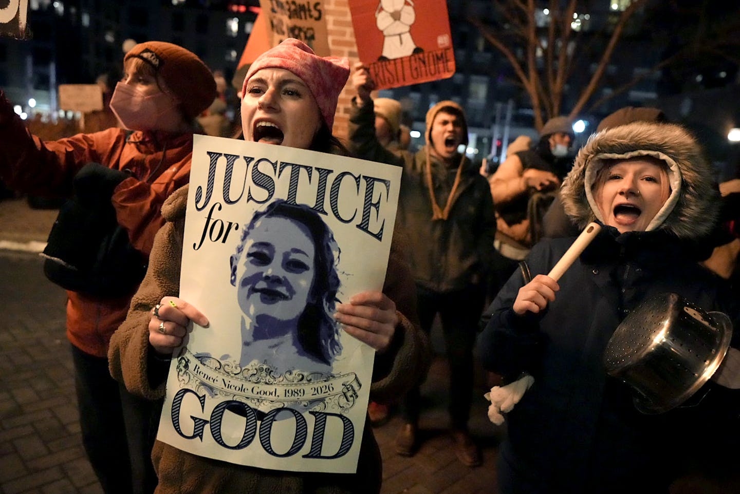 Live: Anti-ICE protest outside U hotel grows as tensions remain high in ...