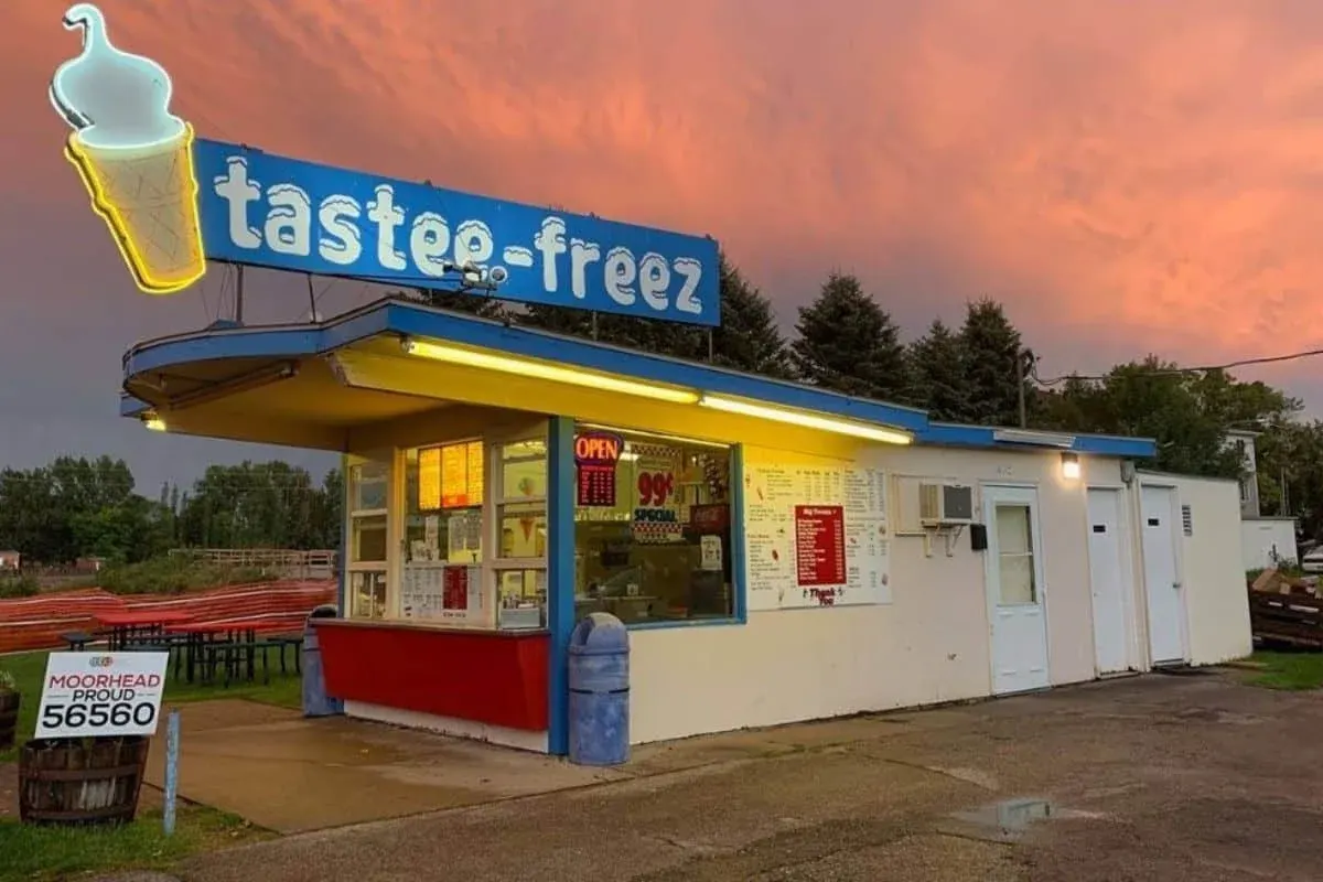 Tastee-Freez menu prices with calories [updated 2026]