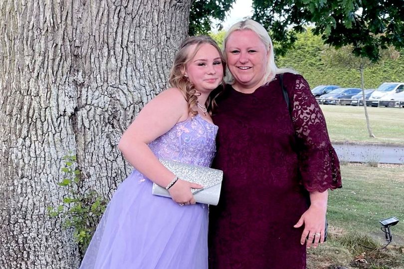 Girl, 17, left unable to talk after thinking symptoms were period pain