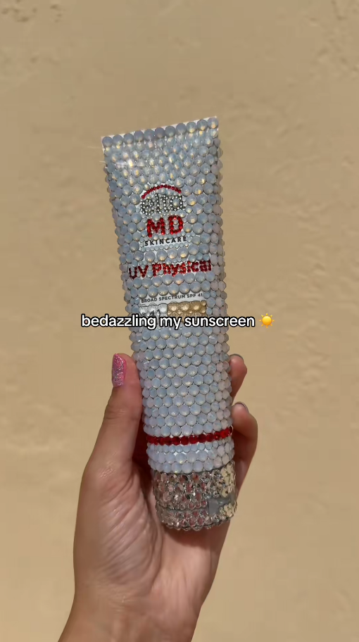 Bedazzling my sunscreen - sparkly rhinestone DIY
