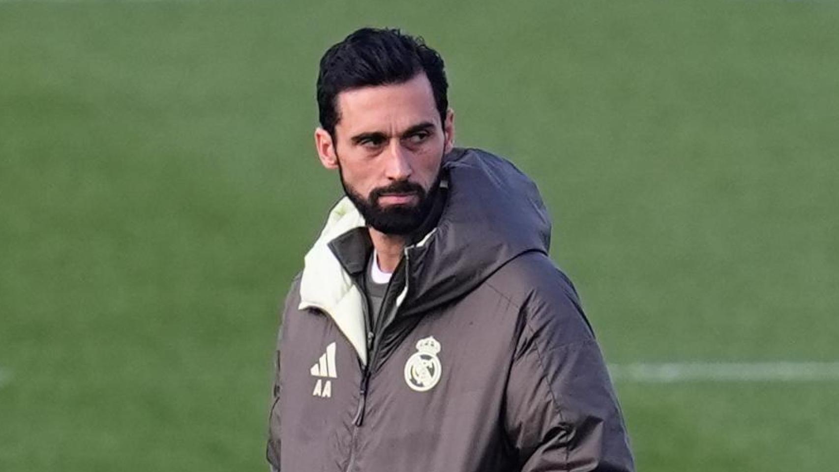 La primera alineación de Arbeloa en el Real Madrid frente al Albacete ...