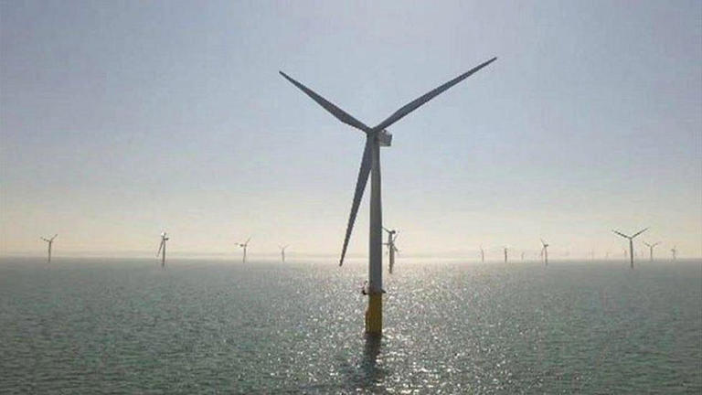 Welsh wind farms win funding with up to 7,000 jobs expected