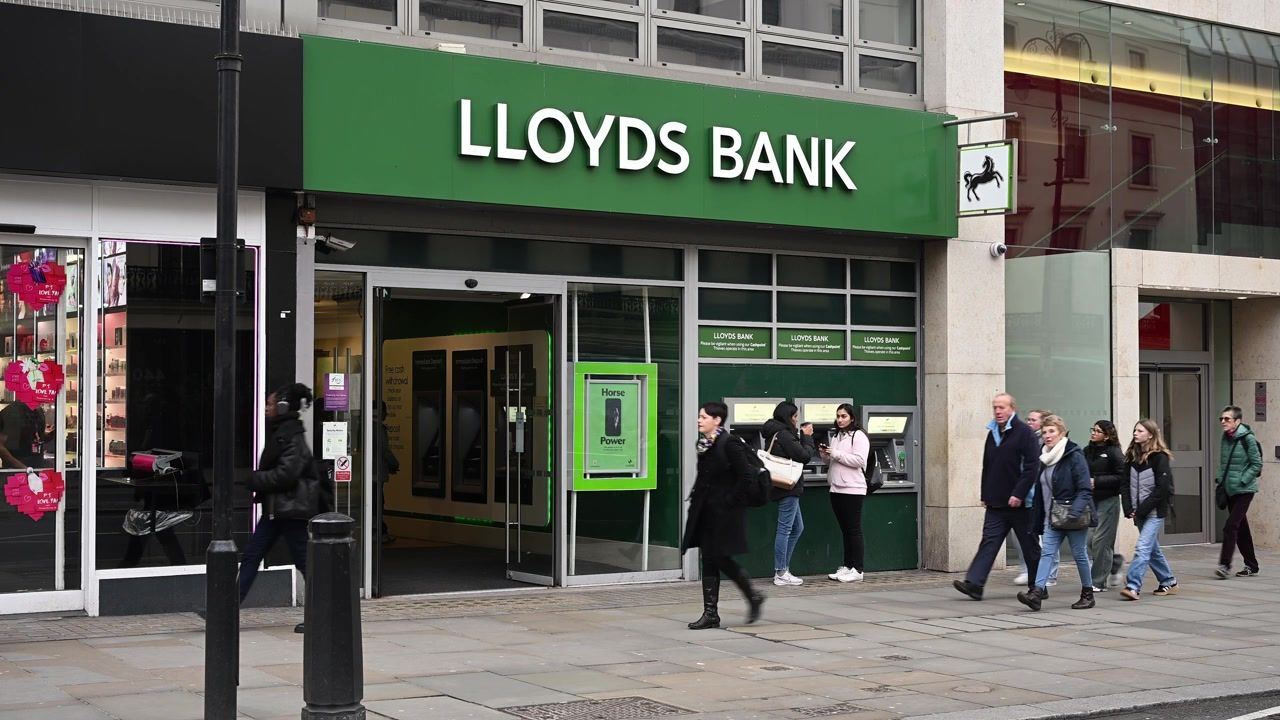 Lloyds Bank to close 55 more UK branches in 2026