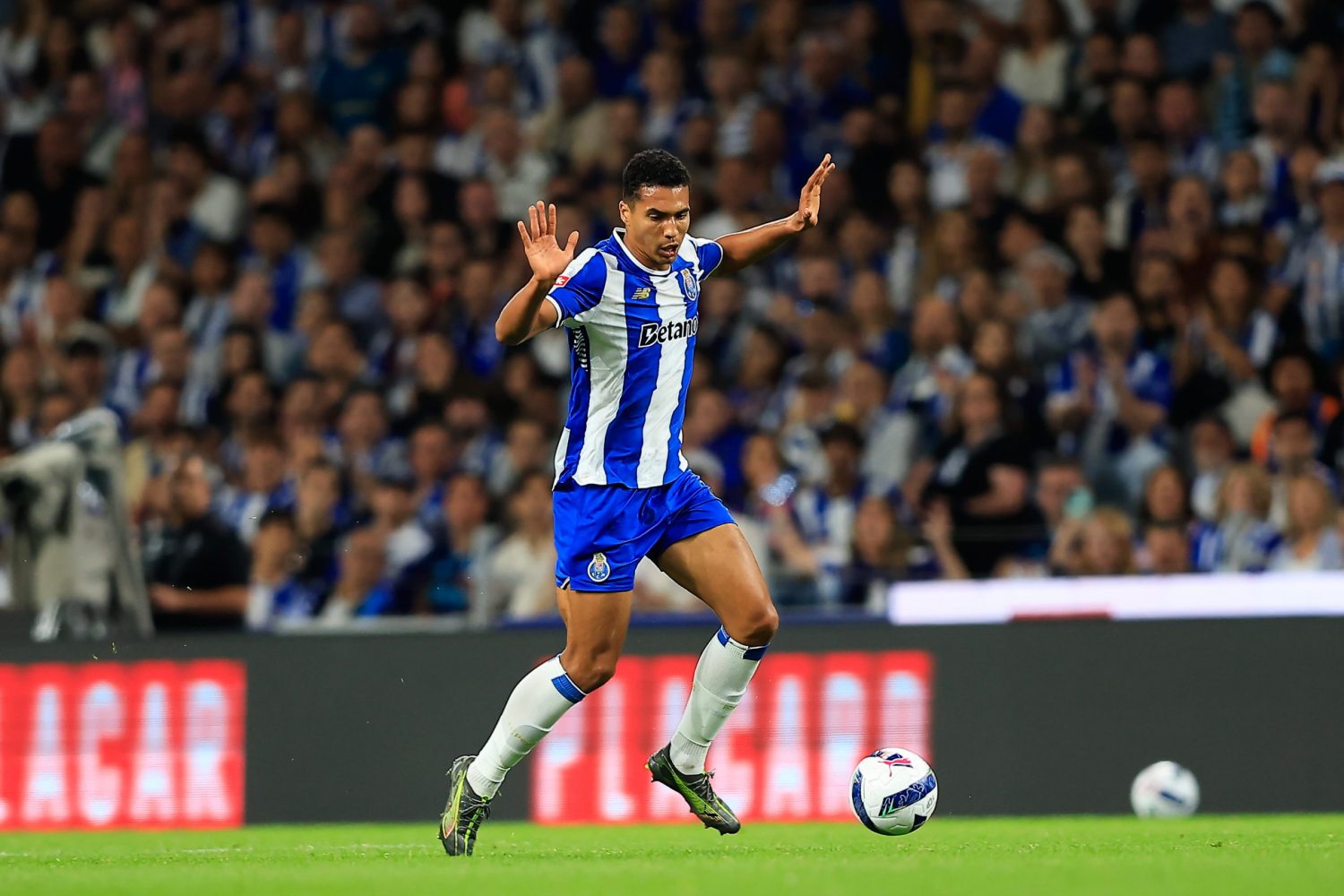 Transfer – PSG’s target confirmed for Hakimi’s backup