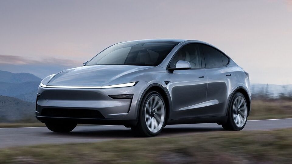 Elon Musk says Tesla will end one-time FSD purchases from February 14 ...