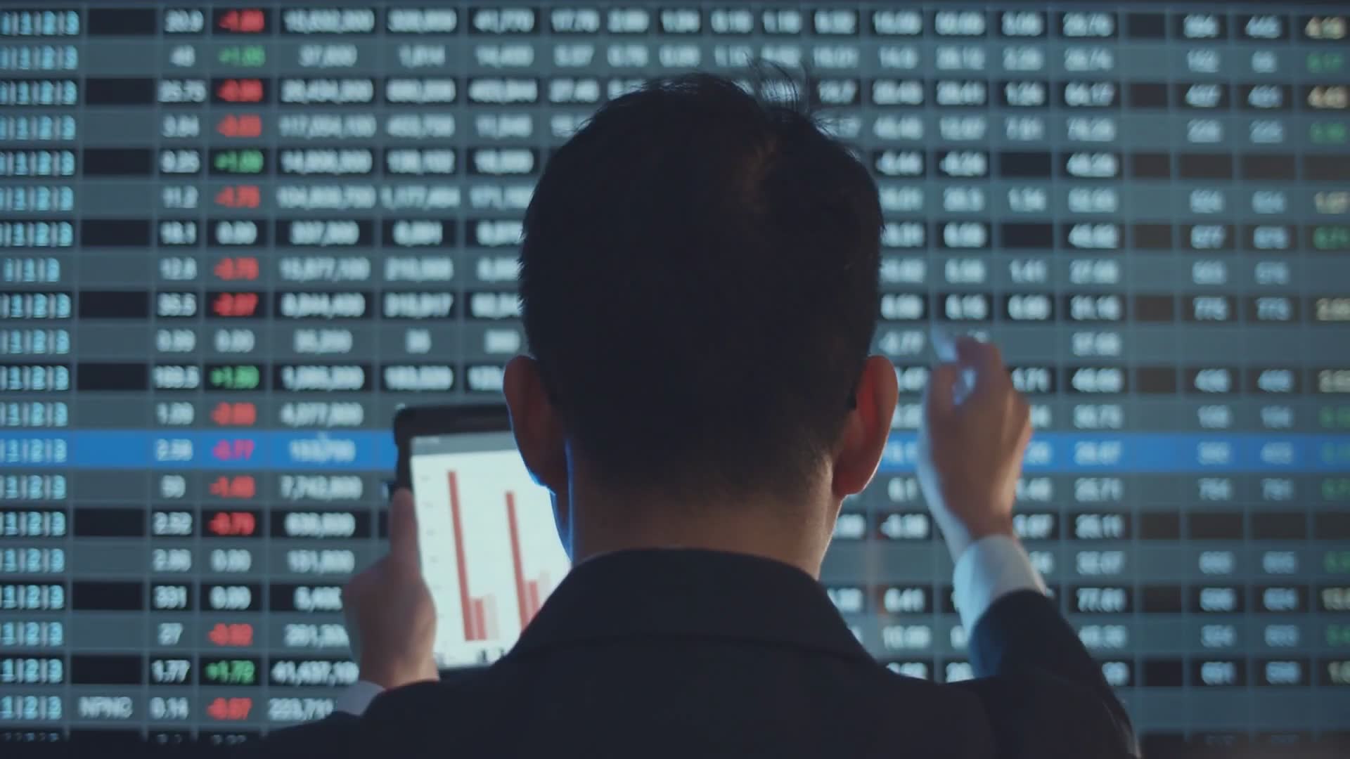 Lesser-known investment strategies the wealthy use to grow wealth