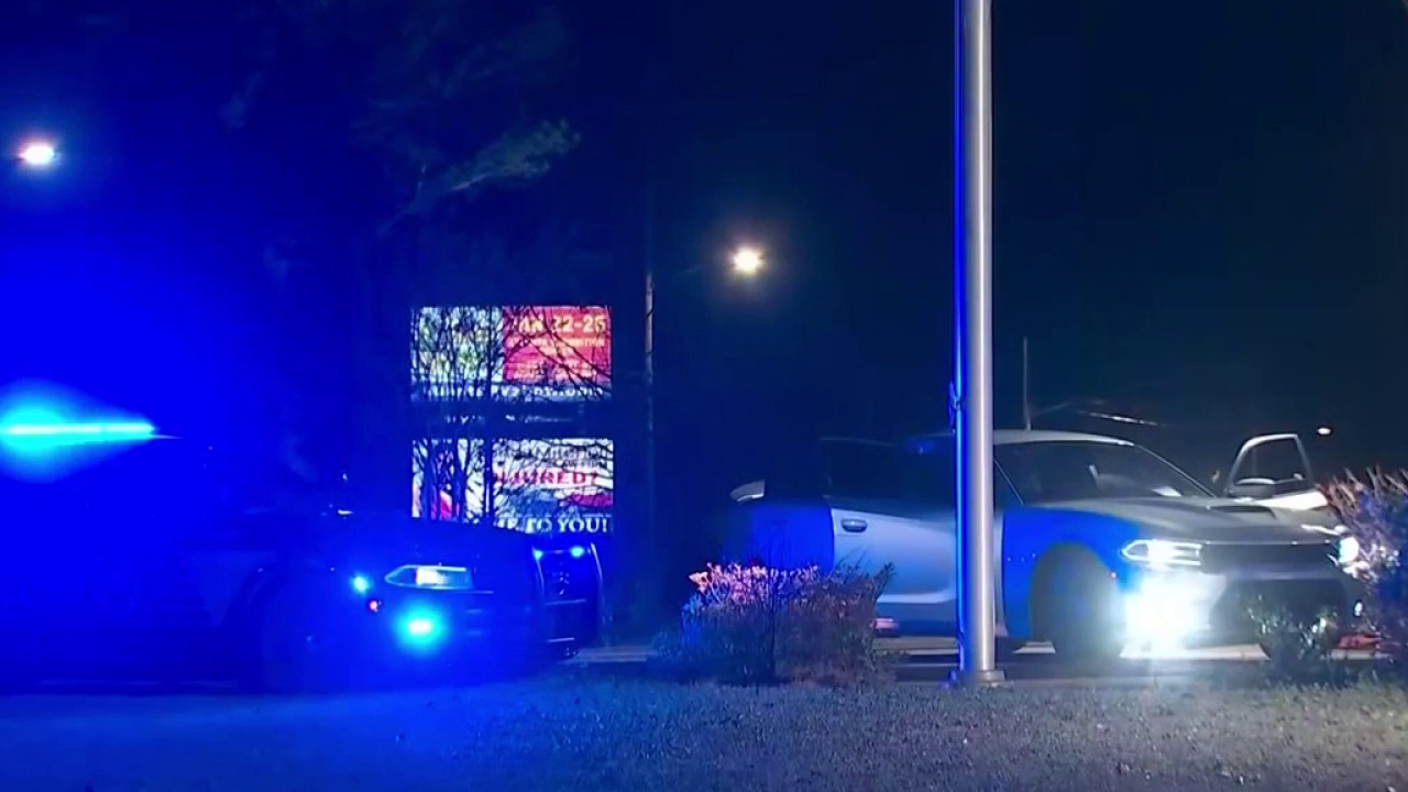 16-year-old dies after being shot on Ferno Drive in NW Atlanta