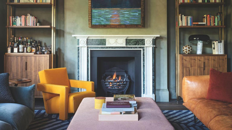 'It’s the Juxtaposition That Feels Thrilling’ – Inside an 1800s London ...