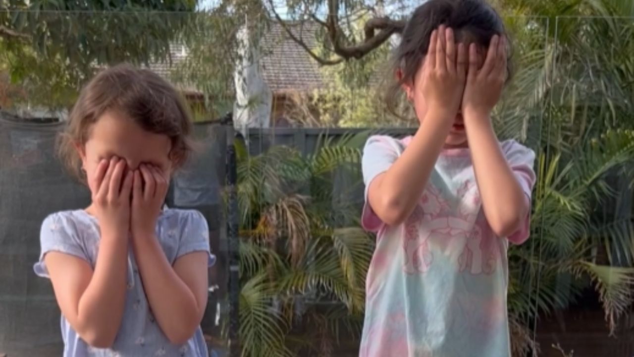 'It's the best surprise ever!' - Girls rejoice after parents surprise ...
