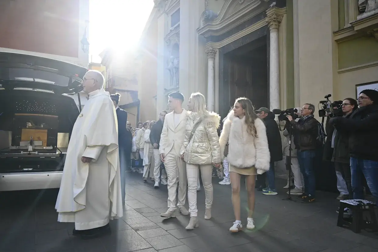 Obsèques d’Evelyne Leclercq : Simone Garnier (Tournez manège) absente ...
