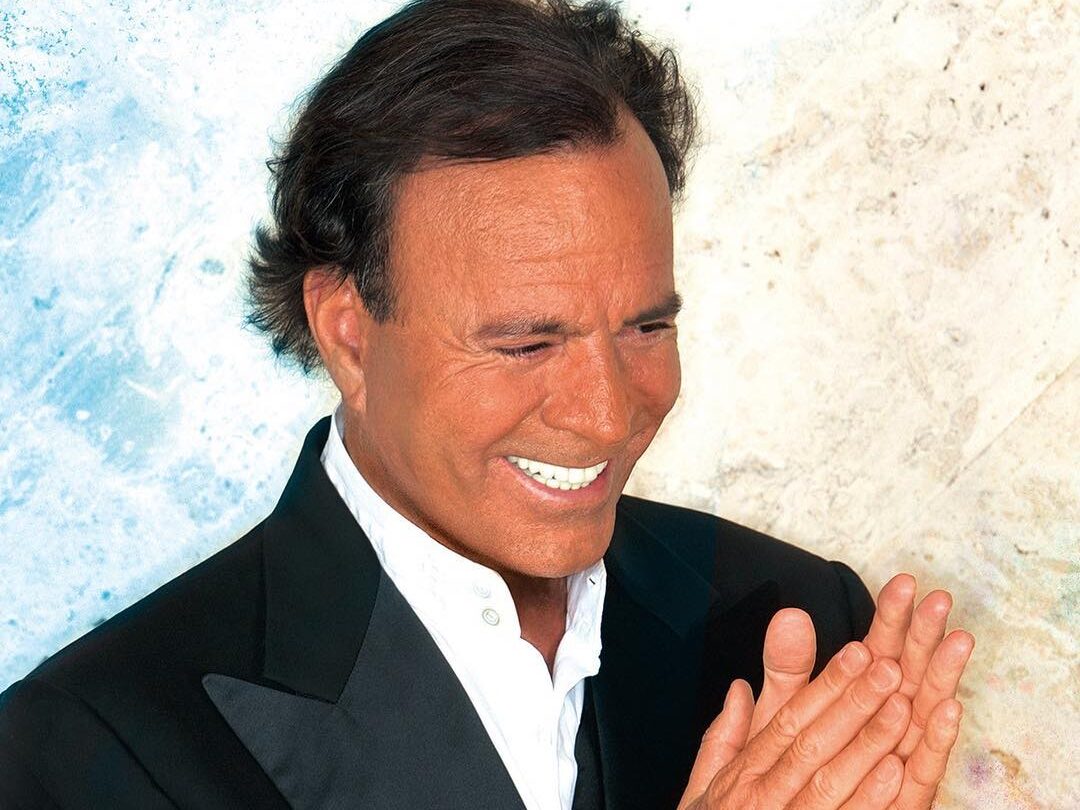 Julio Iglesias accusato di aggressioni sessuali: indagine della procura ...