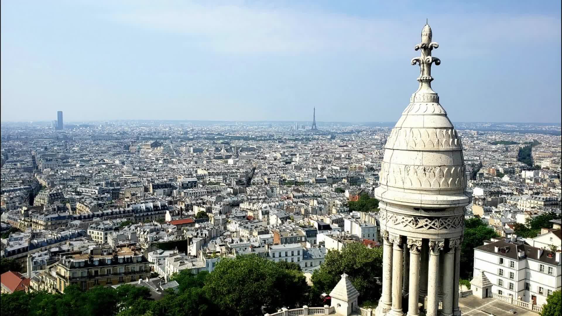 Montmartre Paris: Art, iconic sights & Michelin-star dining | Take Time ...