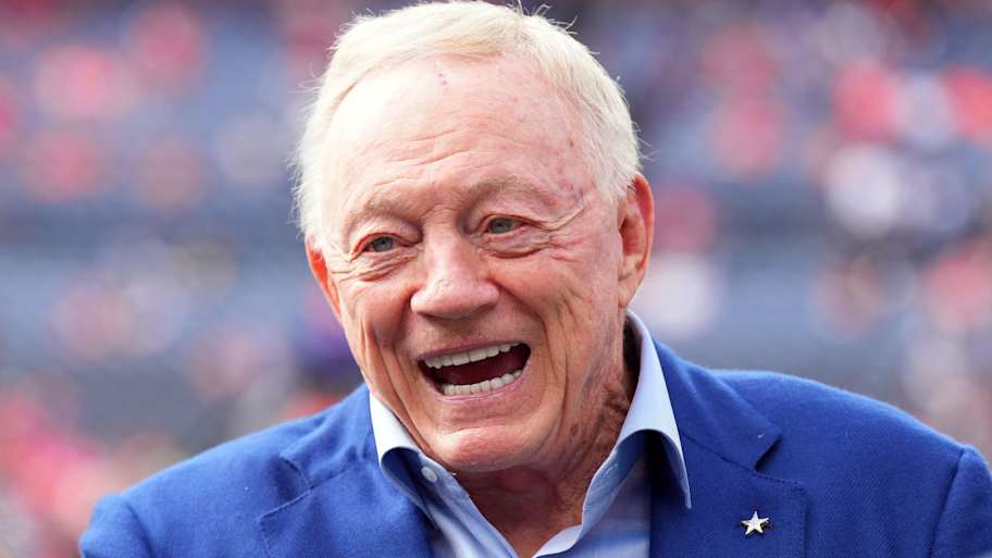 Ravens owner takes playful jab at Jerry Jones' Cowboys Super Bowl drought