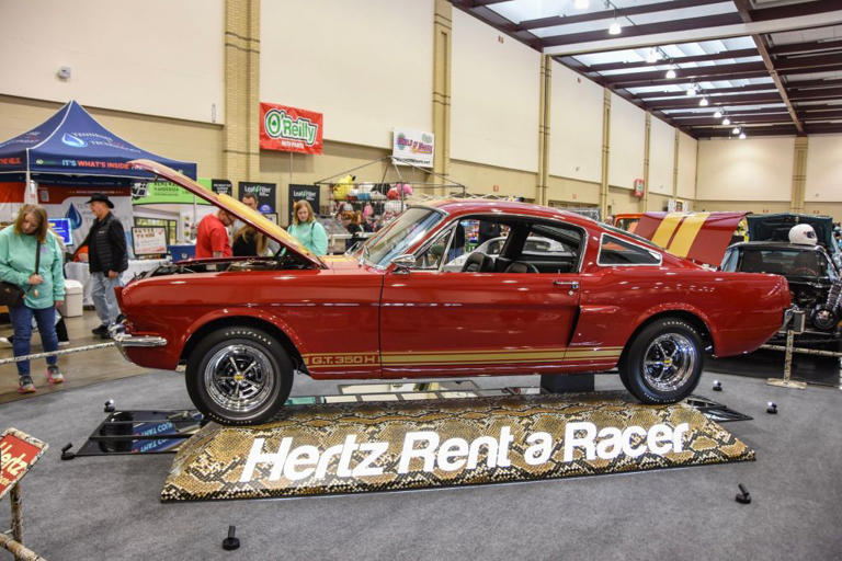 Muscle cars and wild hot rods at the Chattanooga World of Wheels