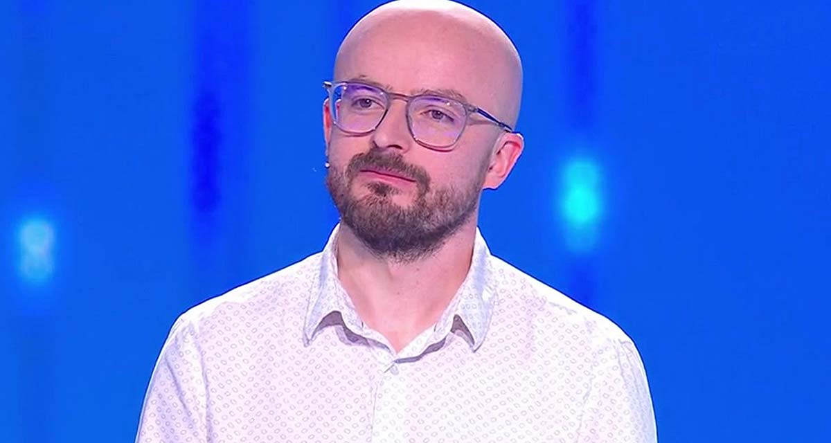 Le champion Vincent menacé ? Cyril Féraud jubile