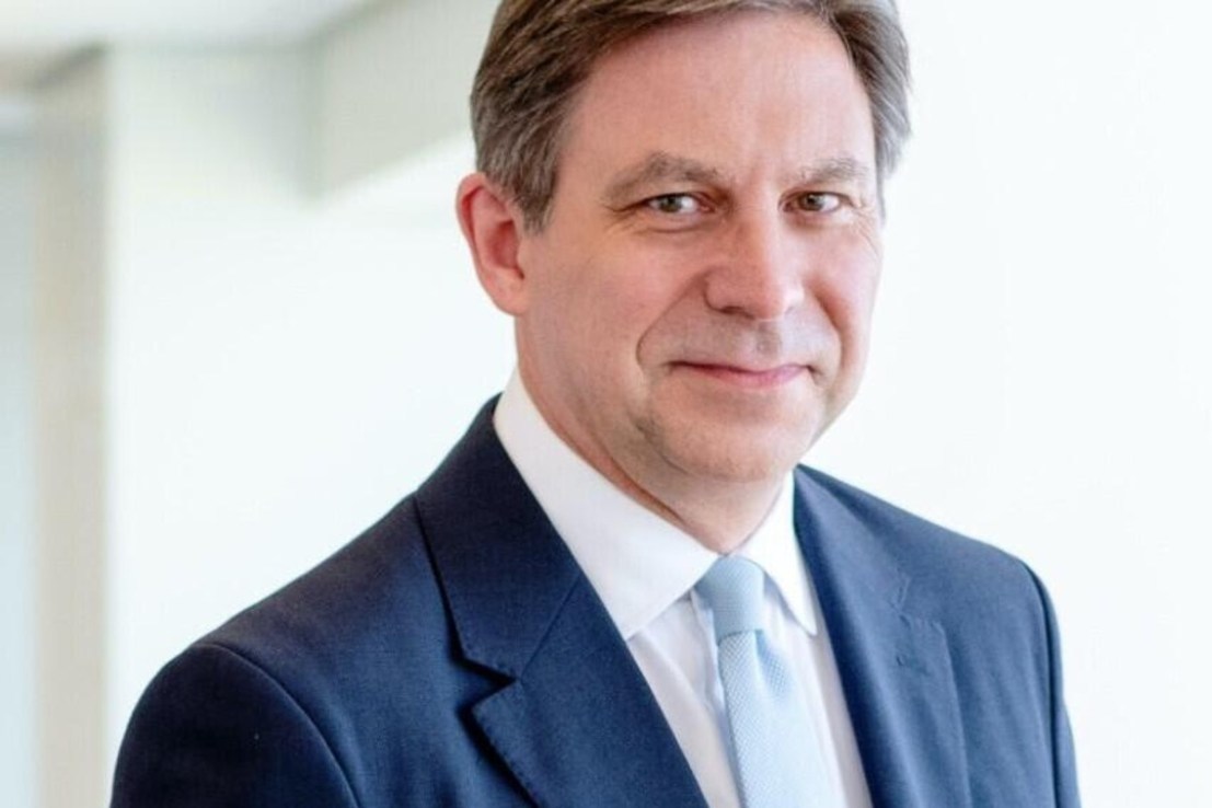 Bank of England’s Taylor: Trade with China to drive interest rate cuts