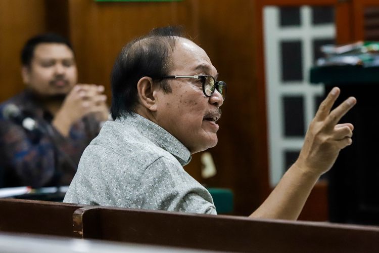 Saksi Dahlan Iskan ungkap saham PT Dharma Nyata Press sudah dijual ...