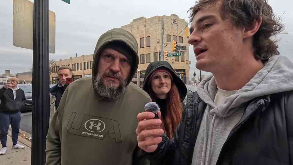 Christians and Muslims are battling in the street - Dearborn Michigan ...