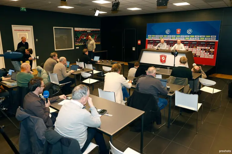 Ten Hag was in beeld als trainer voor Ajax: 'Het waren gesprekken, geen ...