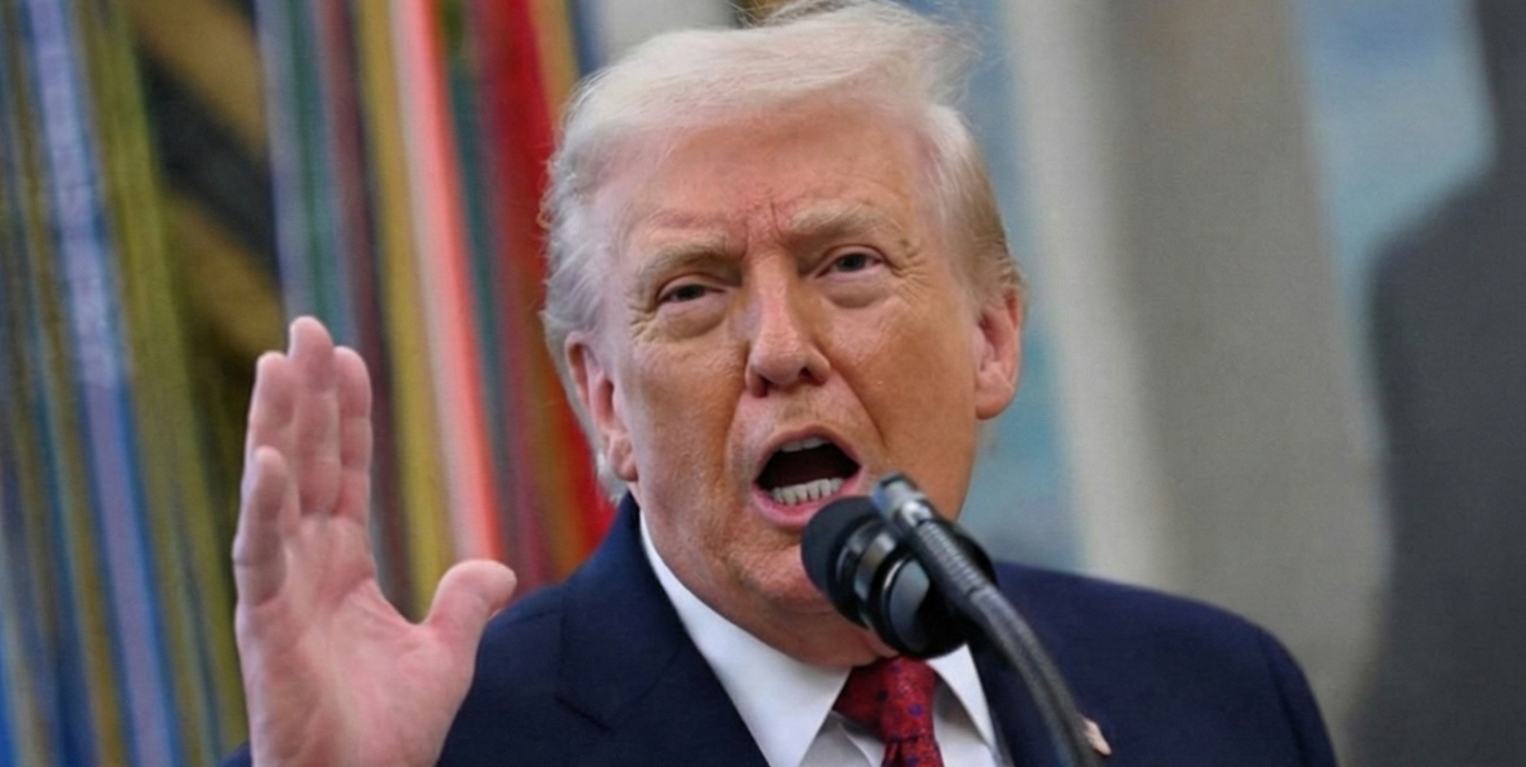 « Question stupide » : Trump attaque de nouveau une journaliste