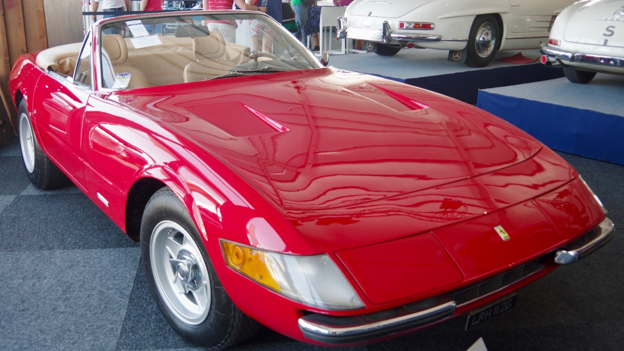 How the 1969 Ferrari 365 GTB/4 Daytona arrived late