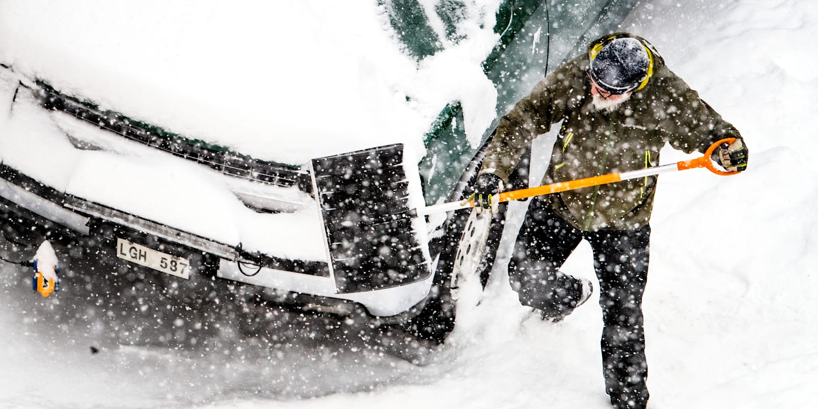 M-förslag: Låt dömda skotta snö i Stockholm