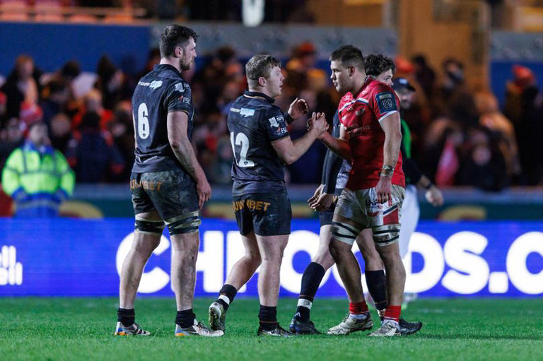 URC in talks to replace Welsh region with English team as WRU get ...