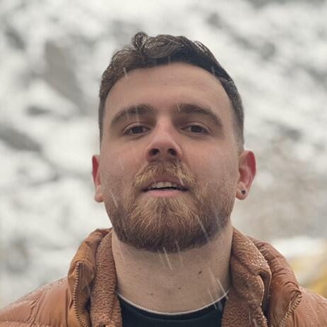 Despite Trump warning, Iran shopkeeper among many facing possible hanging