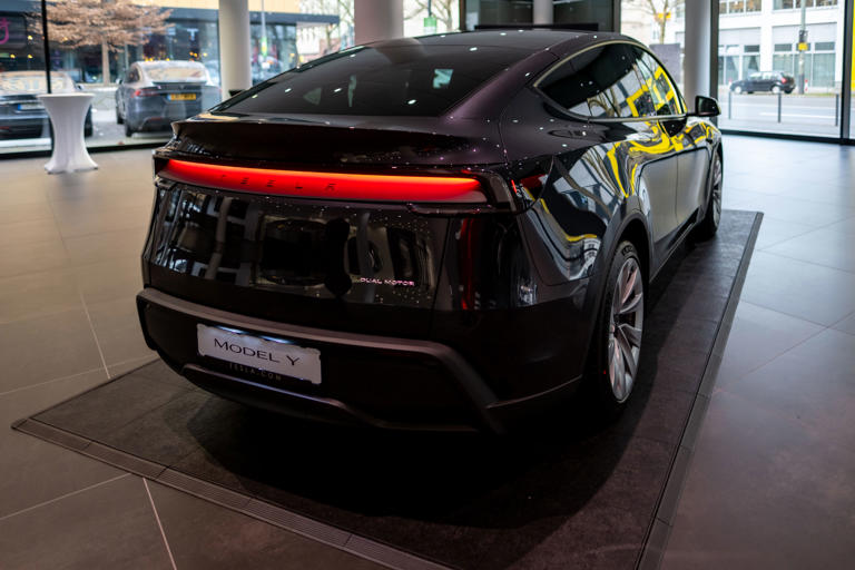 Nieuwe verlichtingstechnologie van Tesla zorgt voor verwarring ...