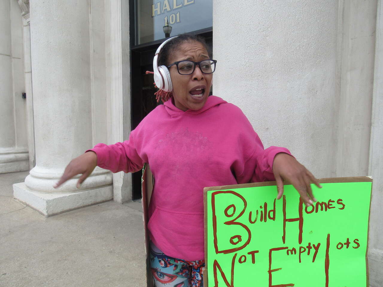 Alton business owner calls on Mayor David Goins to act during day 2 of ...