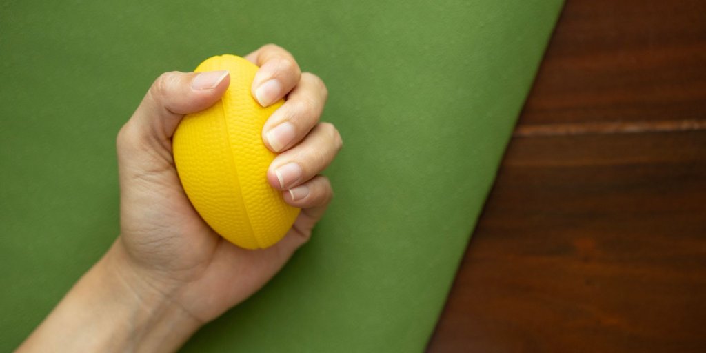 Vous l'ignorez peut-être mais votre poignée de main peut en réalité en ...