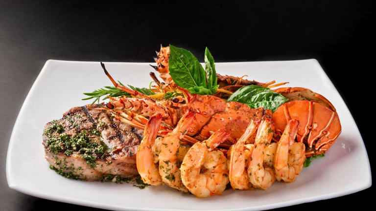 SIL ordered surf and turf with extra lobster tails on my gift card then ...