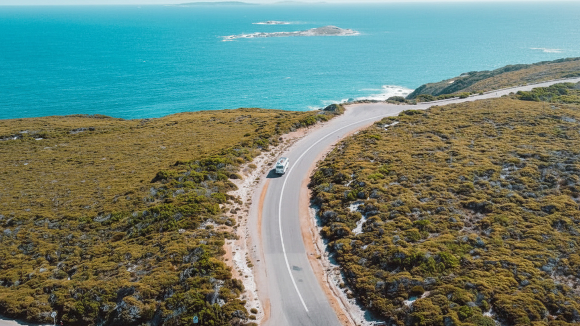 Driving along Australia’s stunning Ocean Road