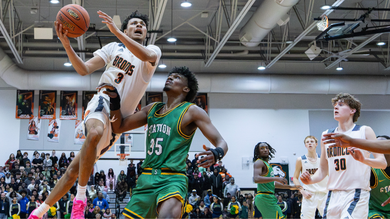 Slide show: Frederick Douglass beats Bryan Station 63-60 in overtime