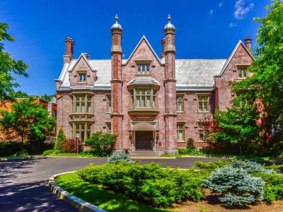 Un nouveau chapitre pour le somptueux Manoir Rouville-Campbell