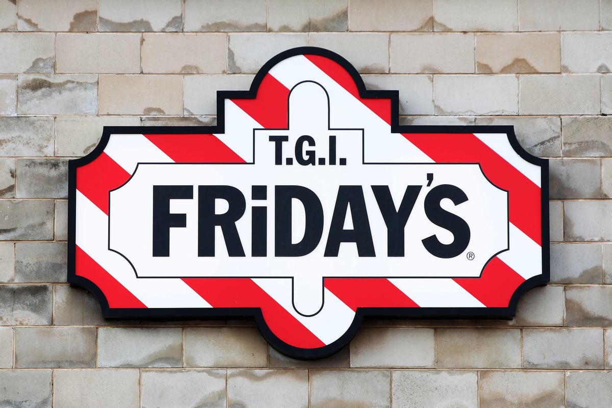 TGI Fridays shuts 16 restaurants and axes 456 jobs after administration ...
