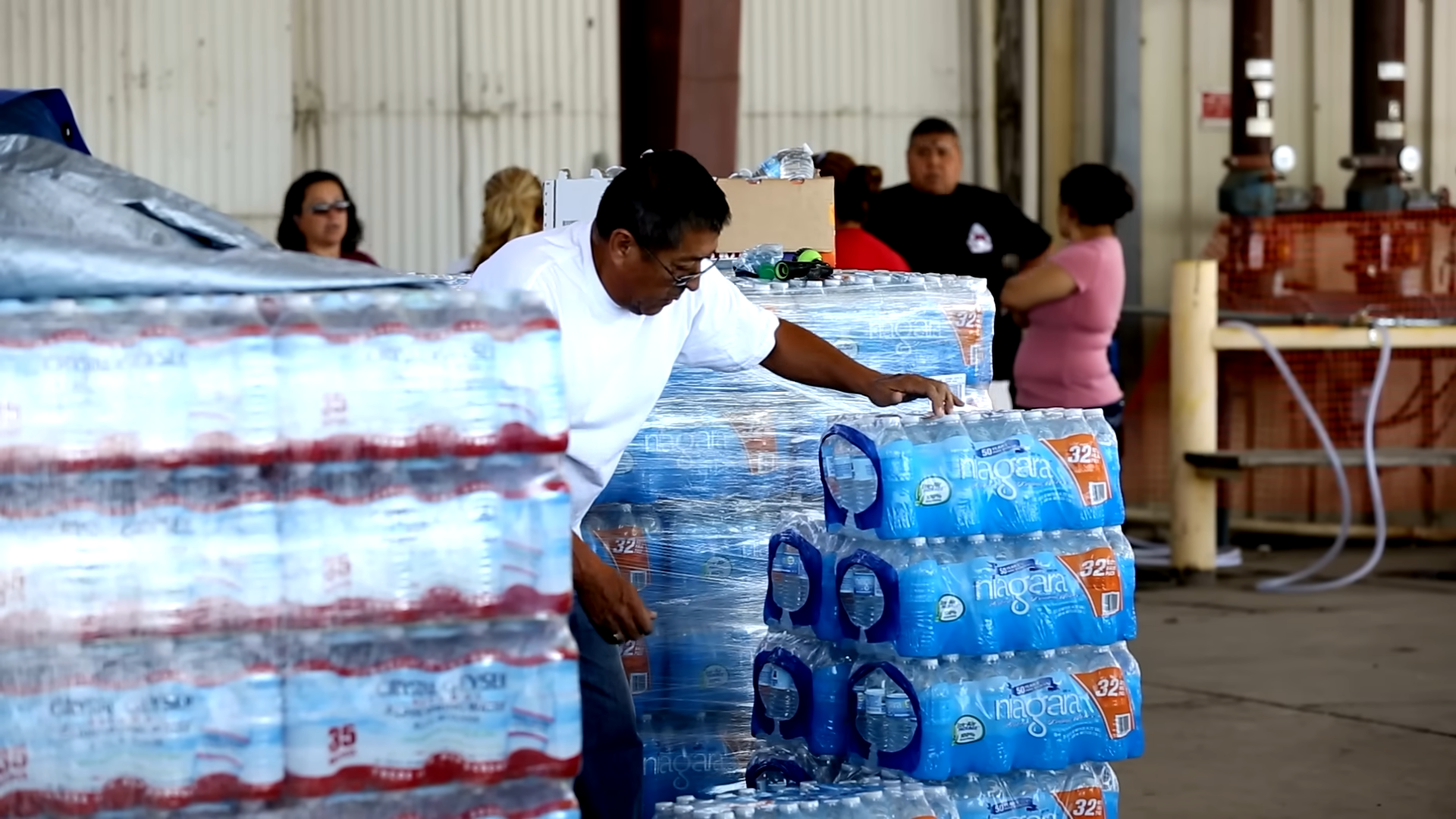 No grid. No pumps. No fuel. No water. Society breaks in 72 hours