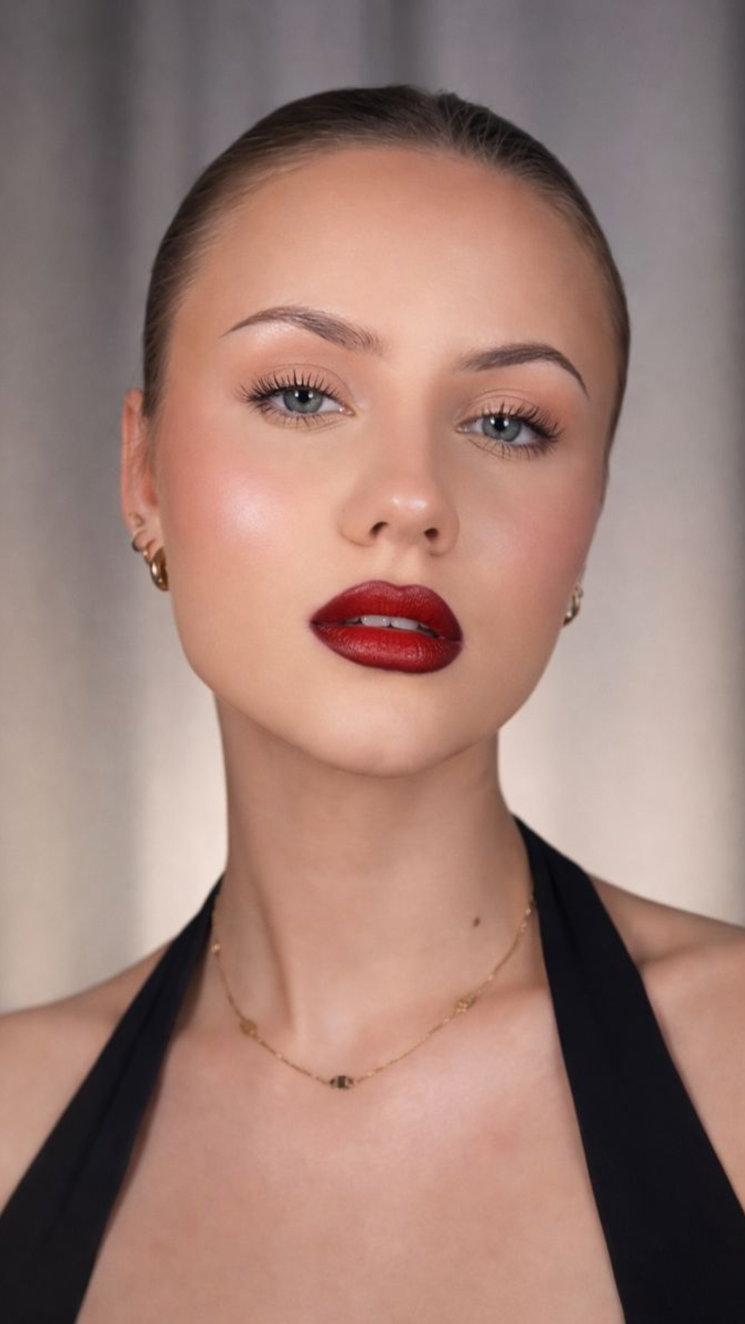 Makeup insights: How to pick between bold lips and eyes