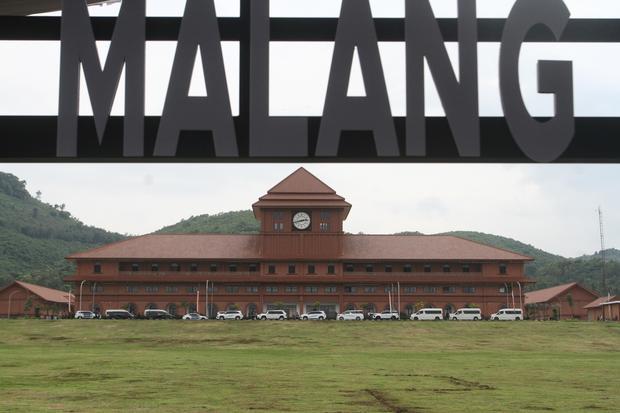 Siswi SMA Taruna Nusantara titipkan harapan masa depan kepada Presiden ...