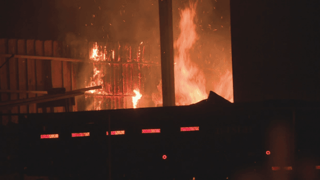 Early morning house fire breaks out in Middle Valley area