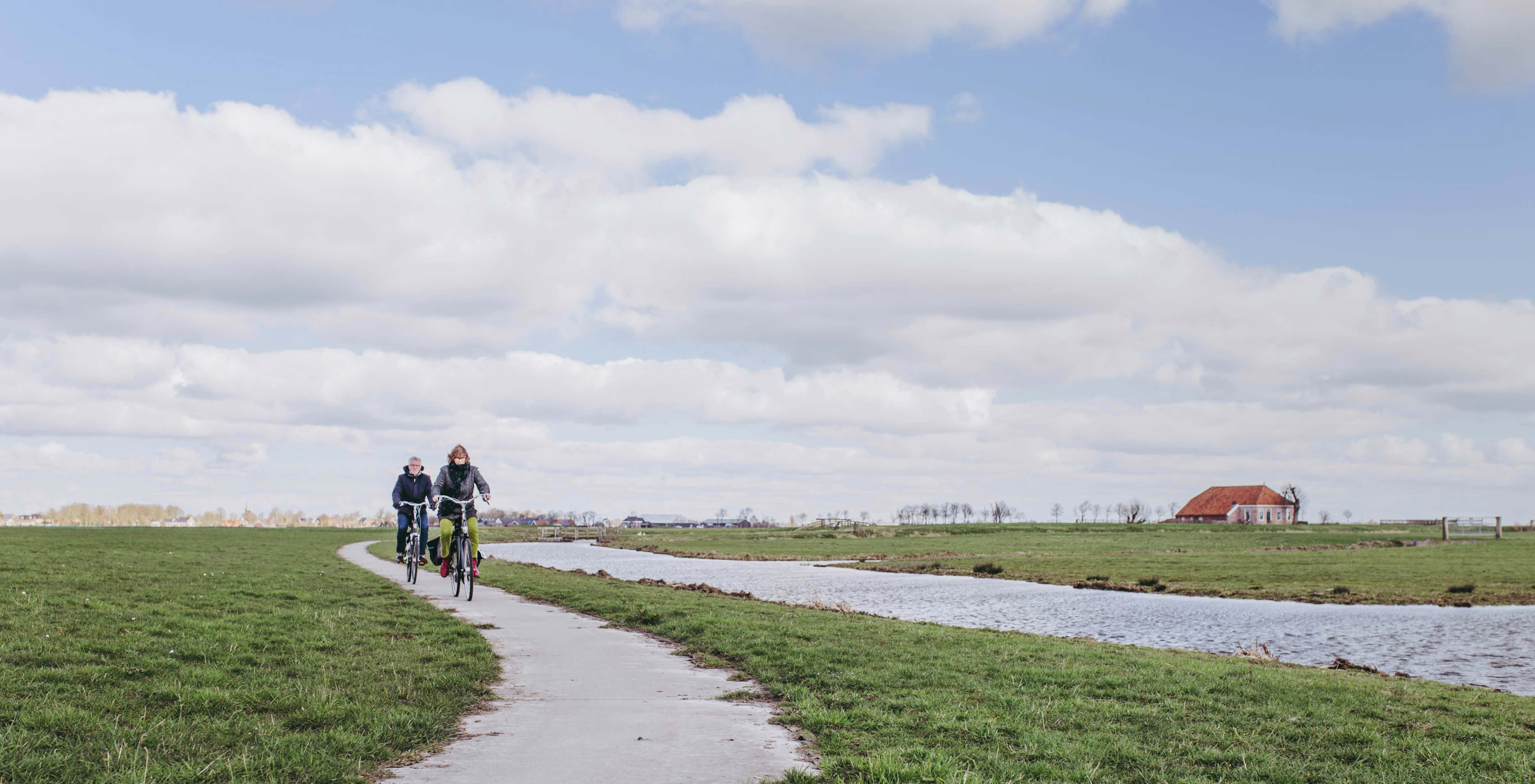 Geen ijs? Fiets de 'Elfstedentocht van Groningen' deze winter gewoon zelf