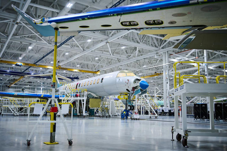 Saab wants Canada to buy 72 Gripens and 6 GlobalEyes to fulfil promise ...