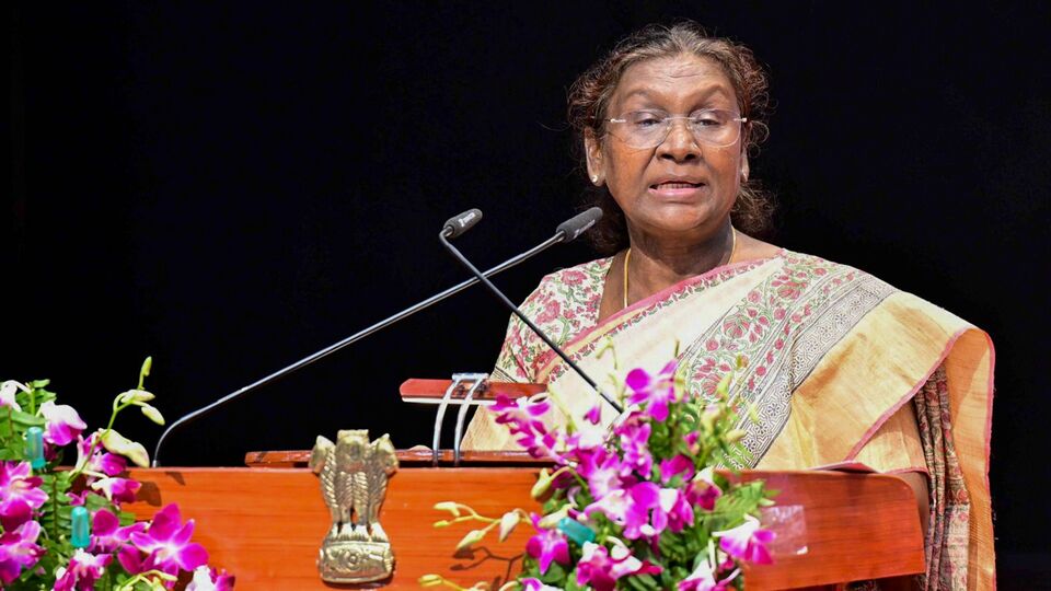 President Droupadi Murmu receives credentials from US Ambassador Sergio ...