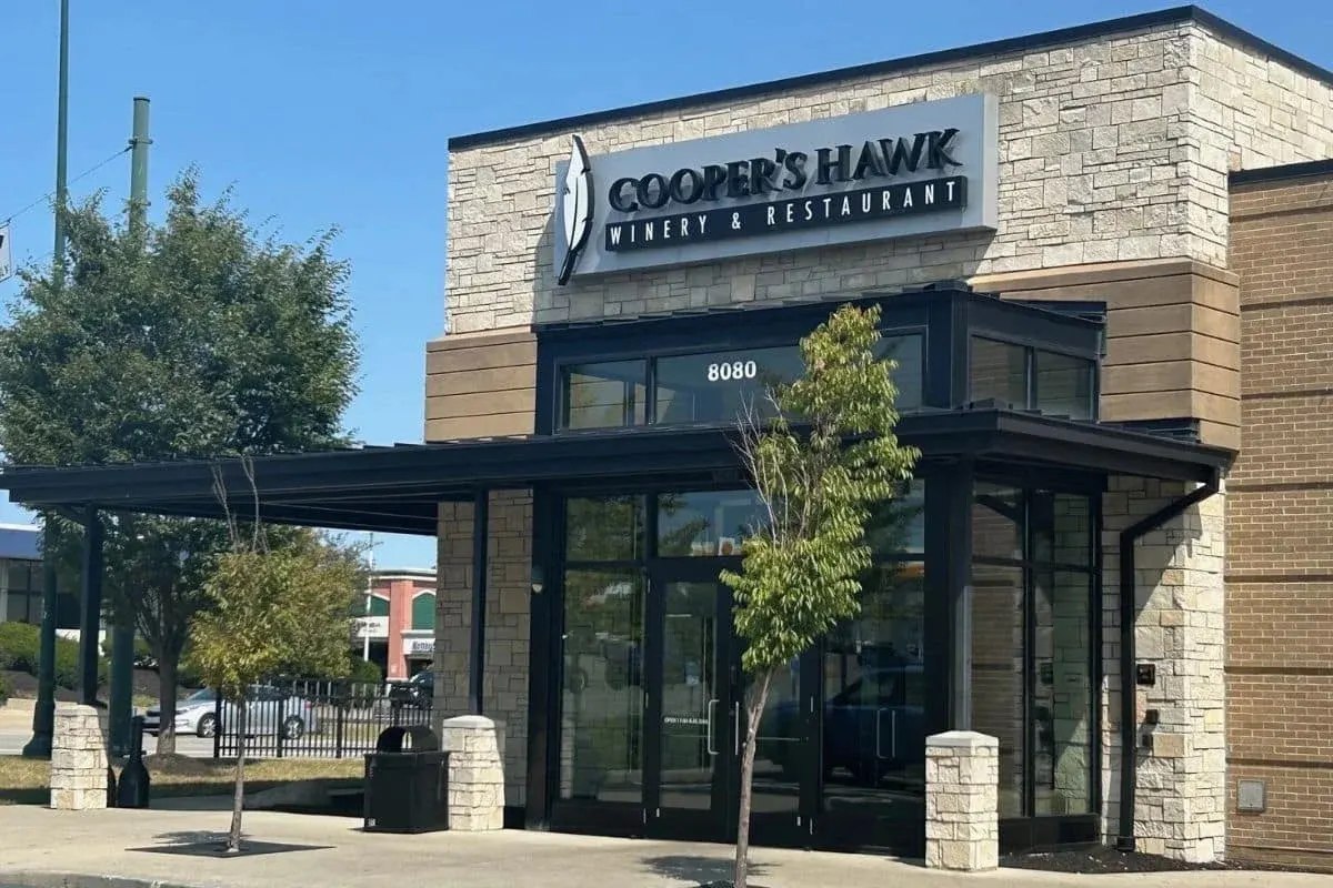 Cooper’s Hawk Winery & Restaurant menu prices with calories [updated 2026]