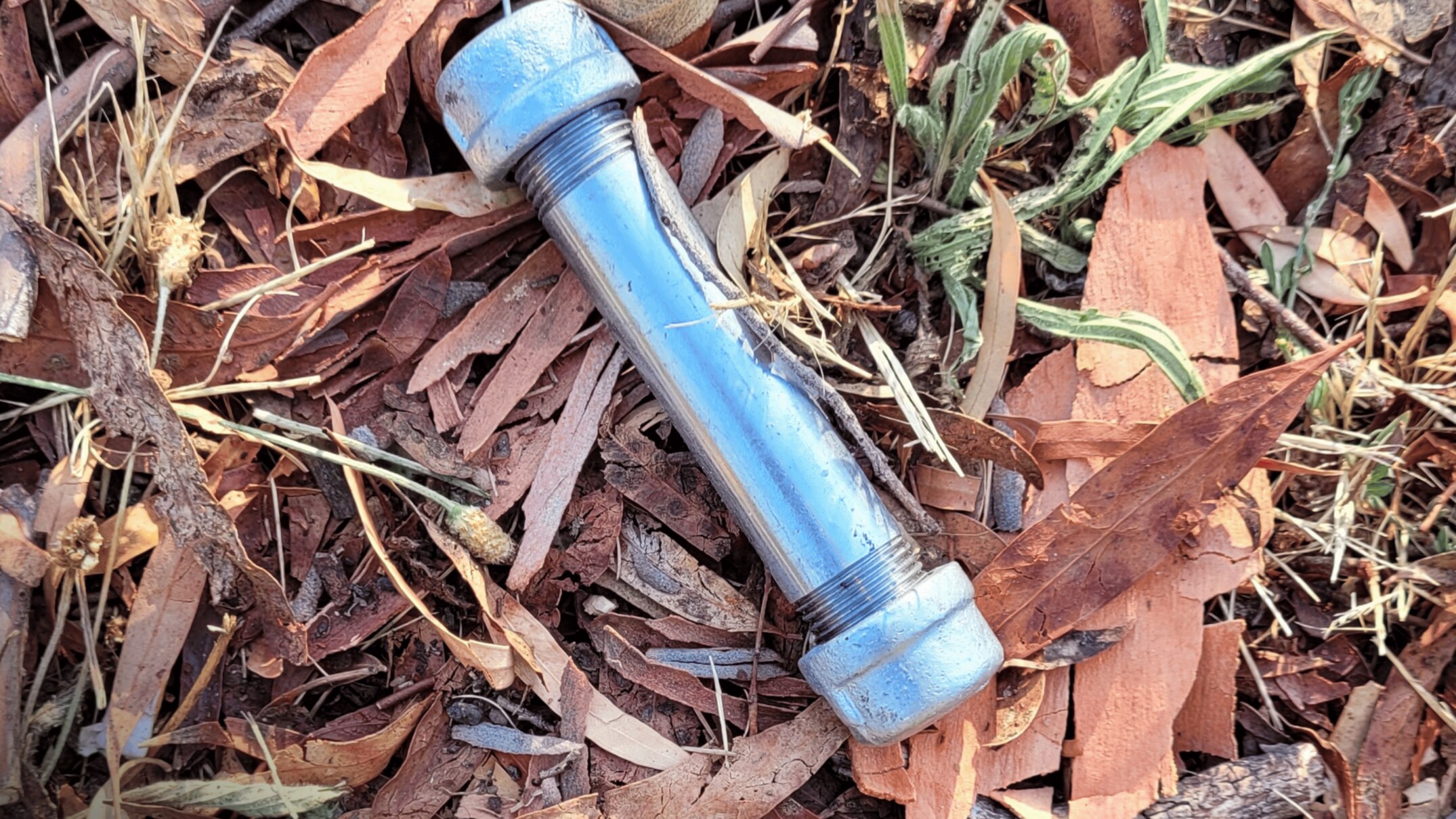 Pipe bombs found on Canberra footpaths, public urged not to touch ...
